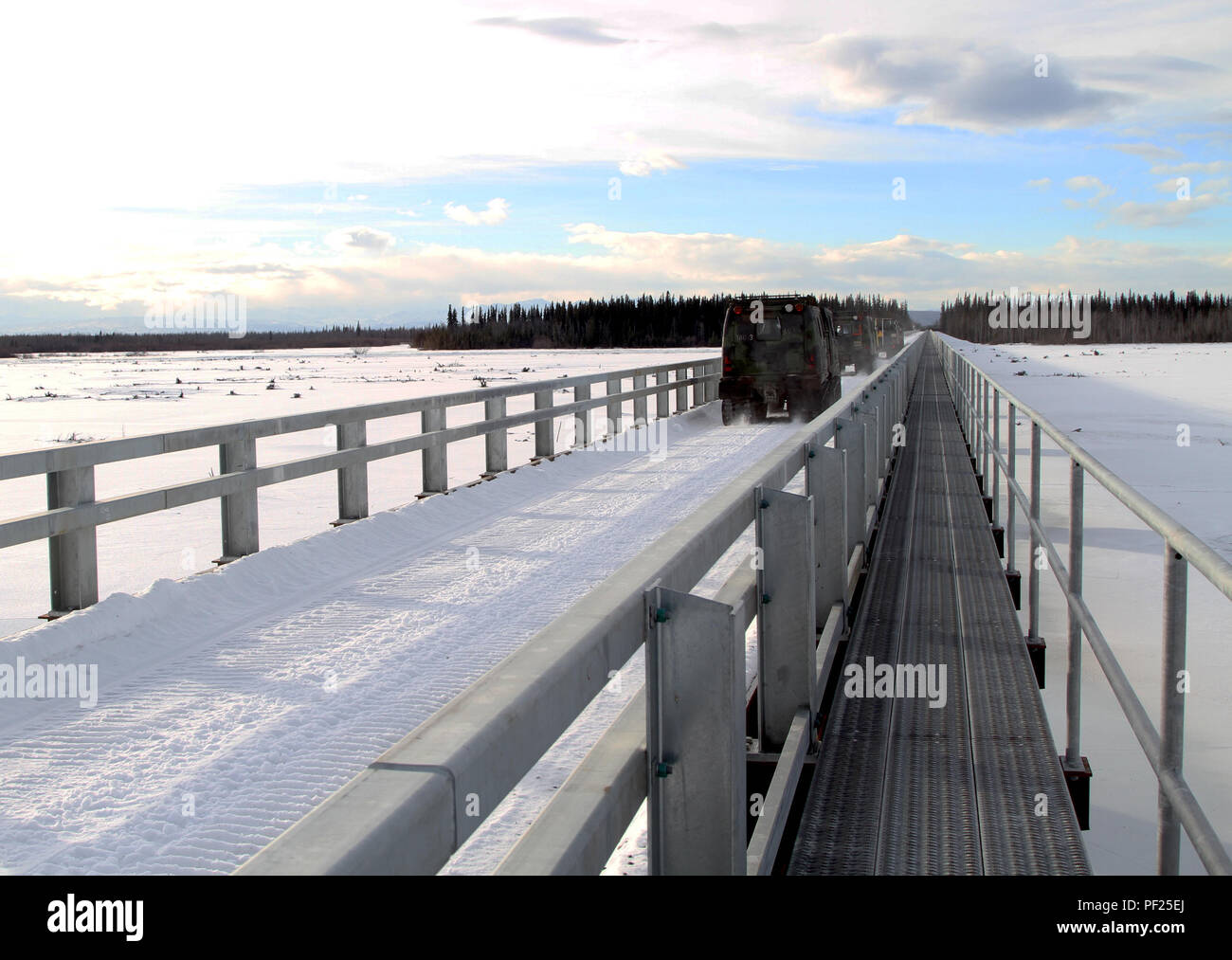 Tanana river bridge hi-res stock photography and images - Alamy