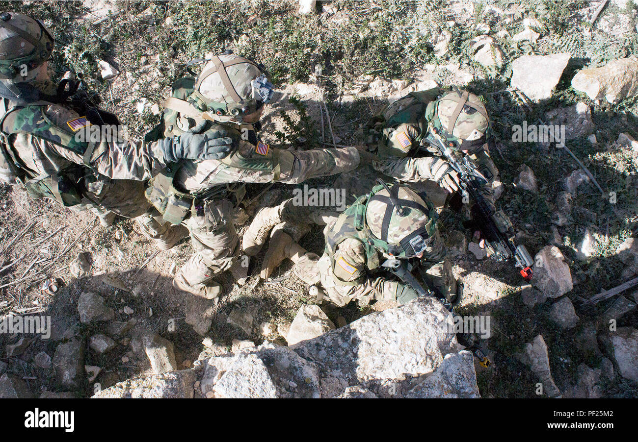 U.S. Army paratroopers assigned to Company A, 1st Battalion, 503rd ...