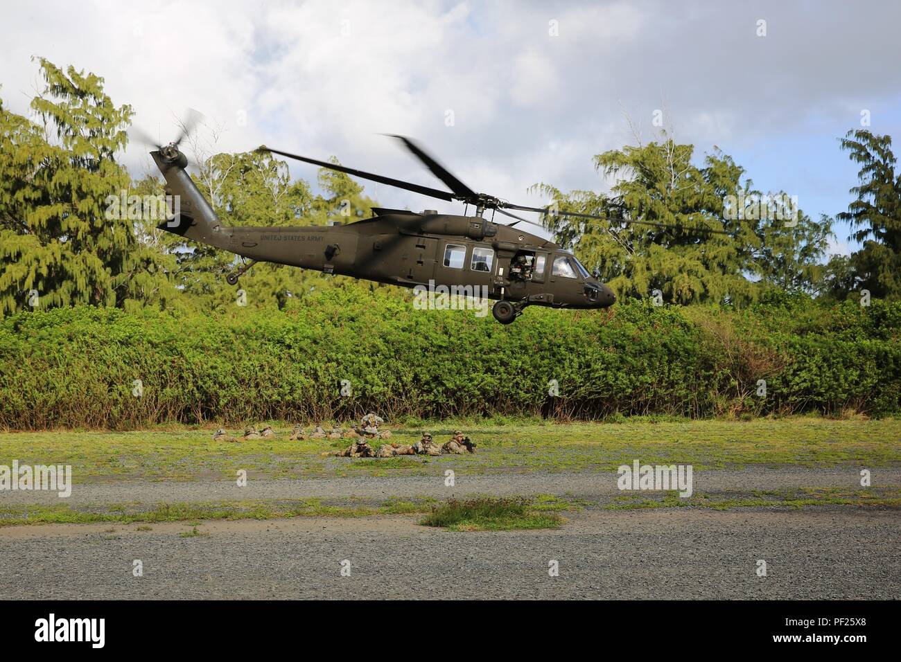 Soldiers from 2nd Infantry Brigade Combat Team, 25th Infantry Division ...