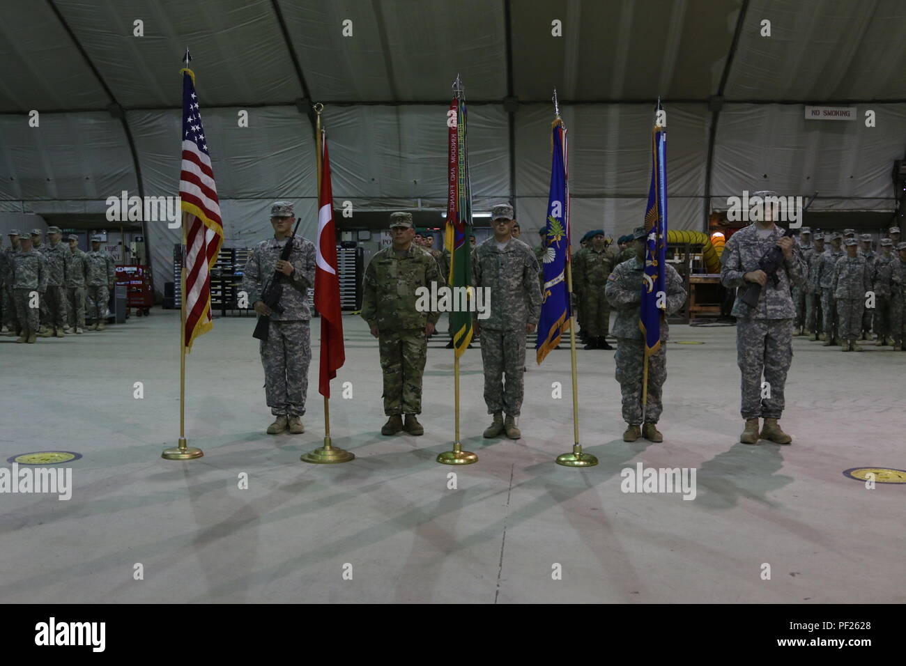 2 285th aviation regiment hi-res stock photography and images - Alamy