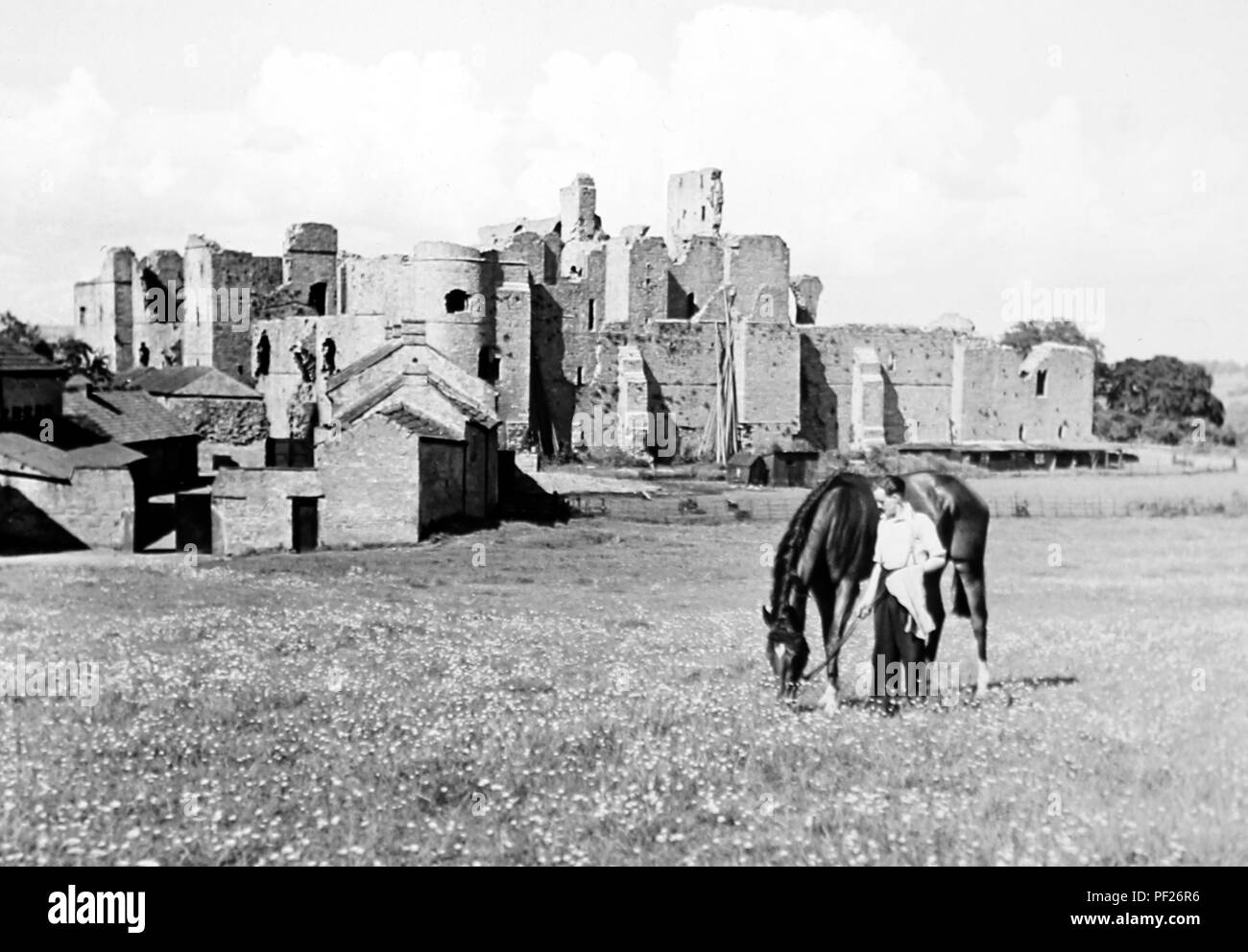 Middleham Castle in the 1930s Stock Photo - Alamy