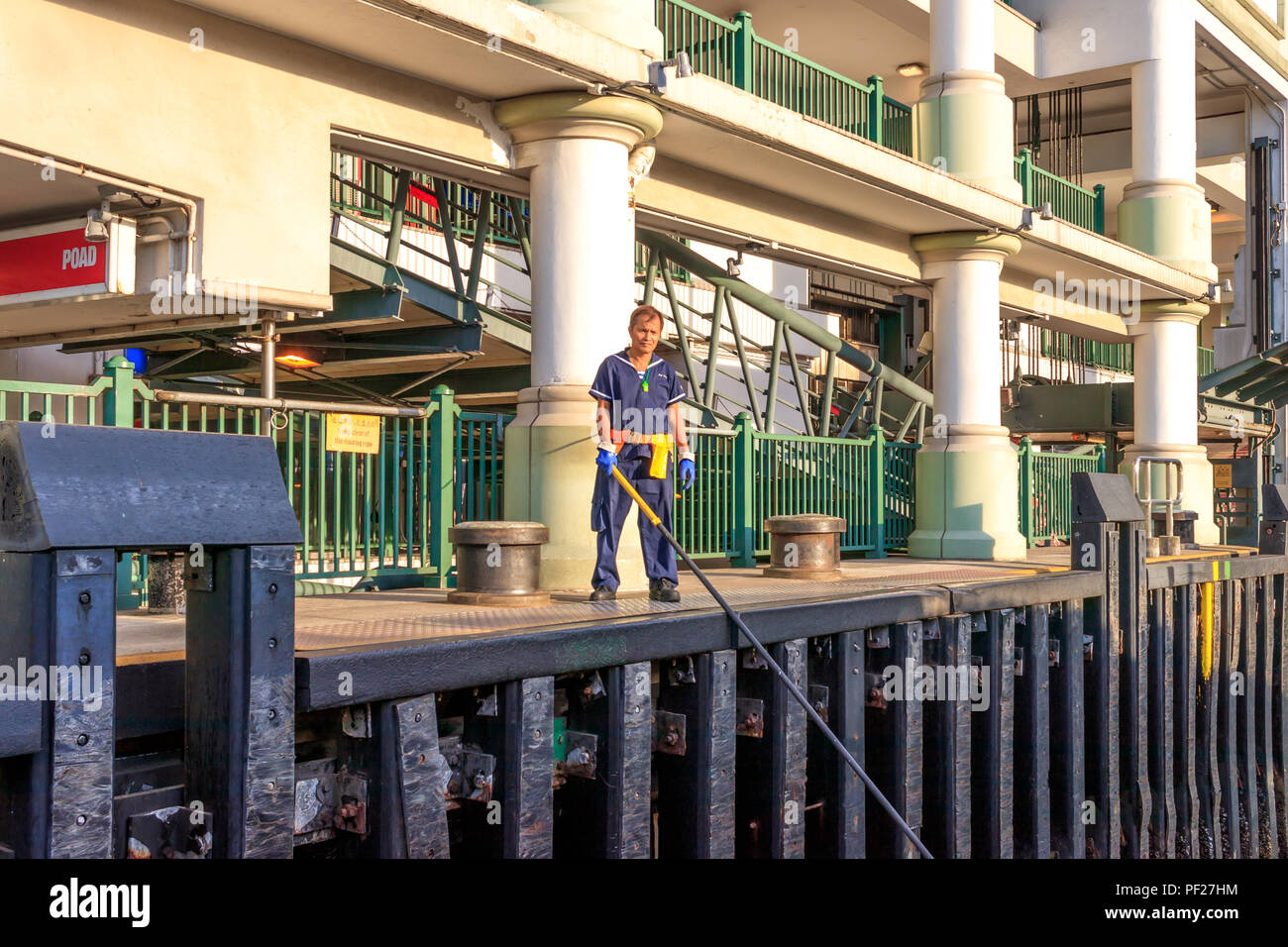 Star ferry worker hi-res stock photography and images - Alamy