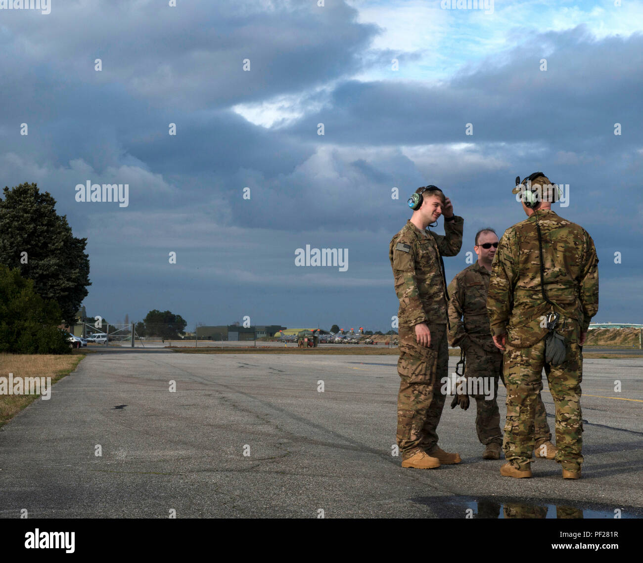 A maintenance crew from the 352nd Special Operations Maintenance Group ...