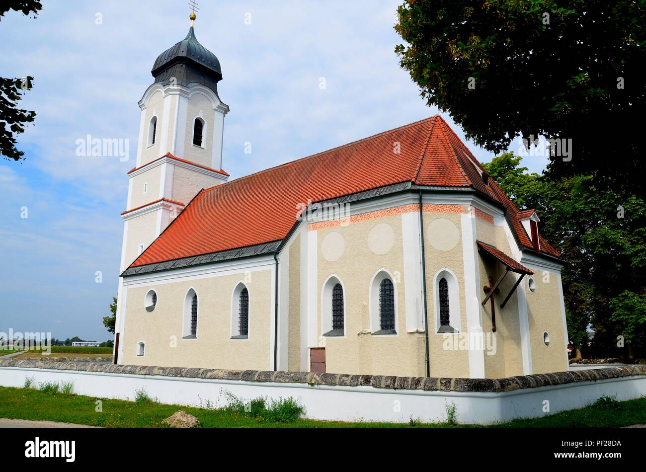 Bayern kirche hi-res stock photography and images - Alamy
