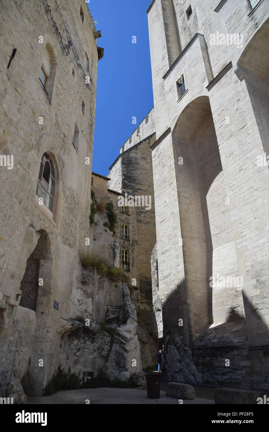 Avignon architecture hi-res stock photography and images - Alamy