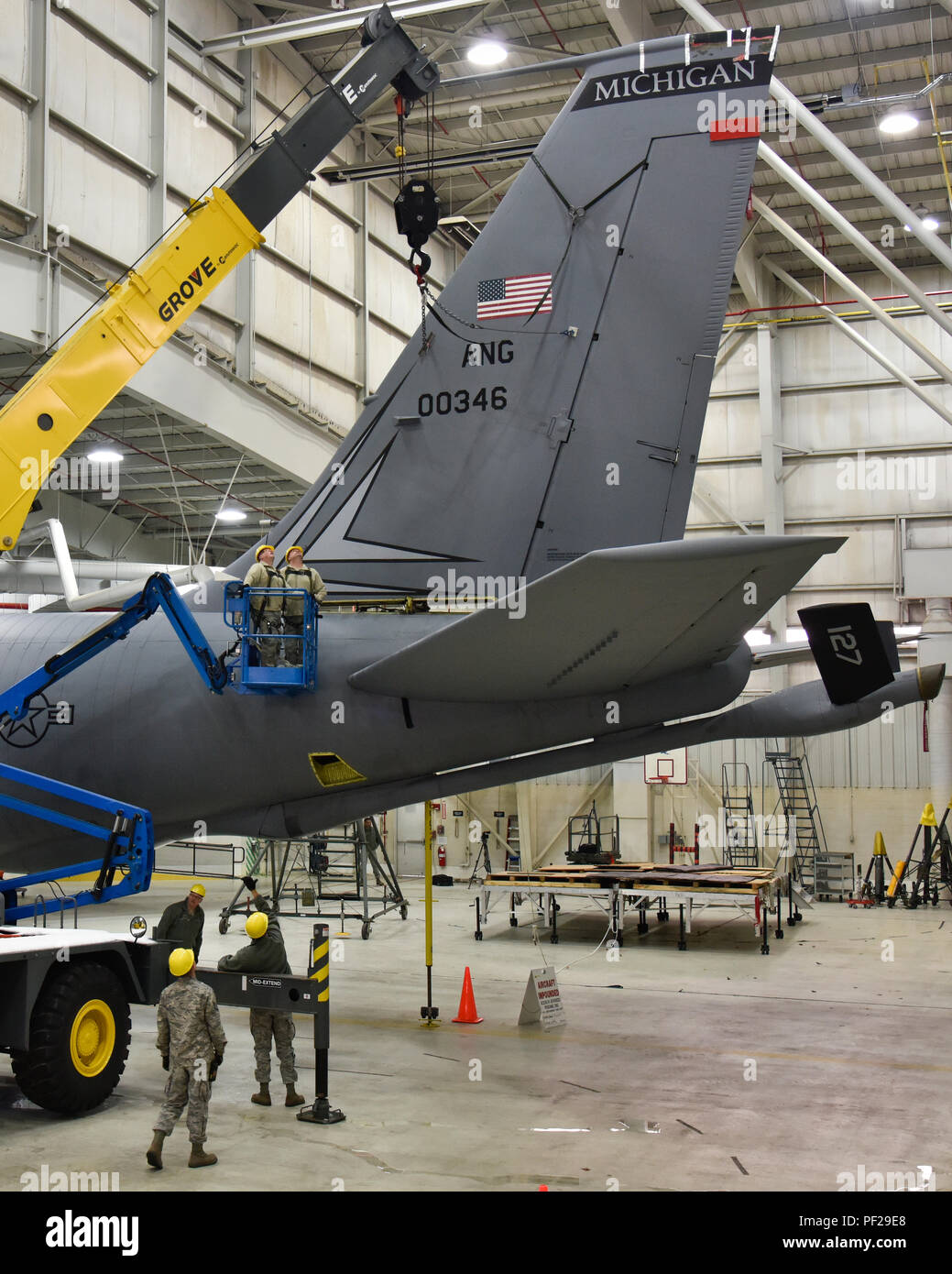 191st maintenance squadron hi-res stock photography and images - Alamy