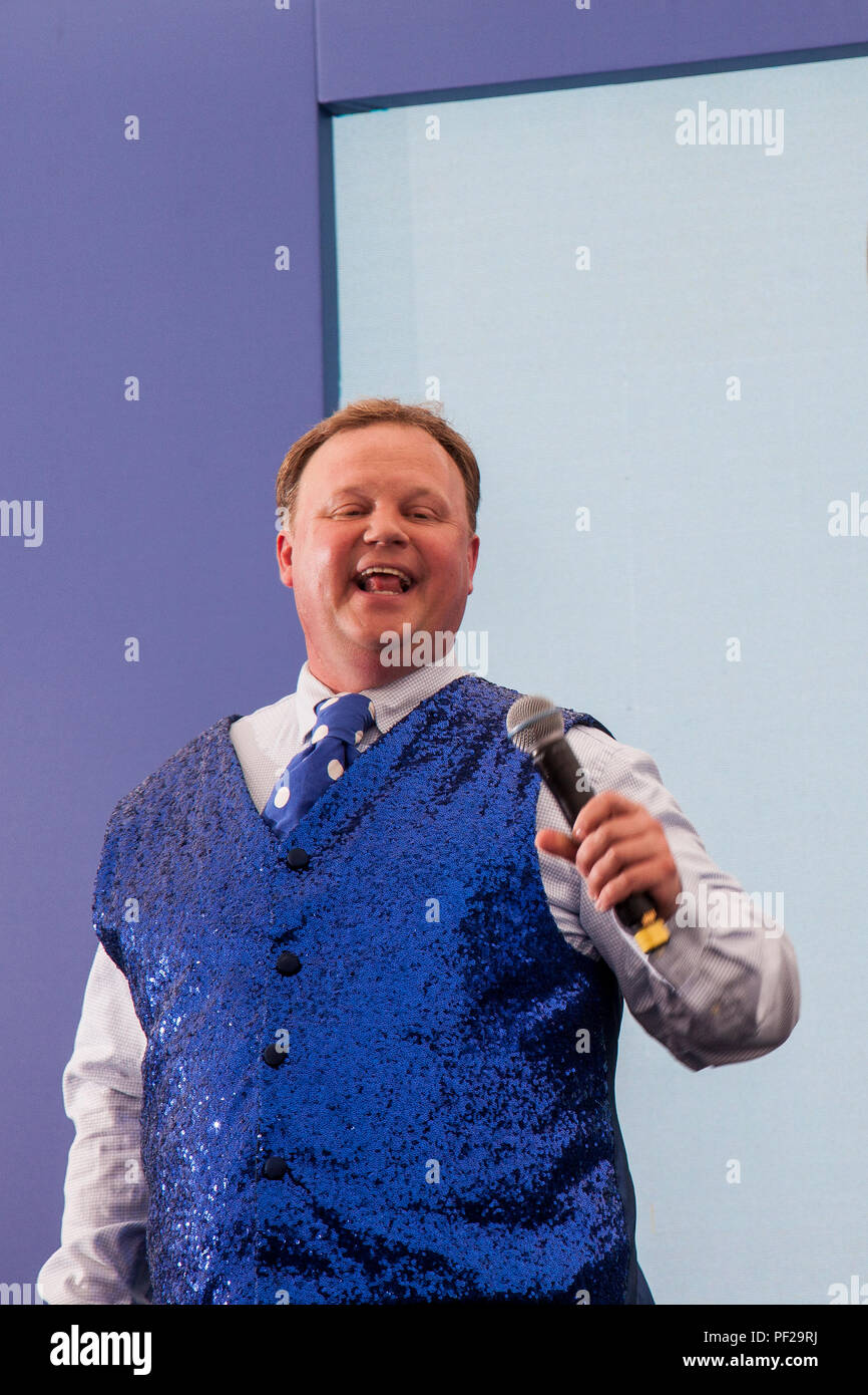 Southport, Merseyside, UK. 18th Aug, 2018. Justin Fletchers entertainer ...