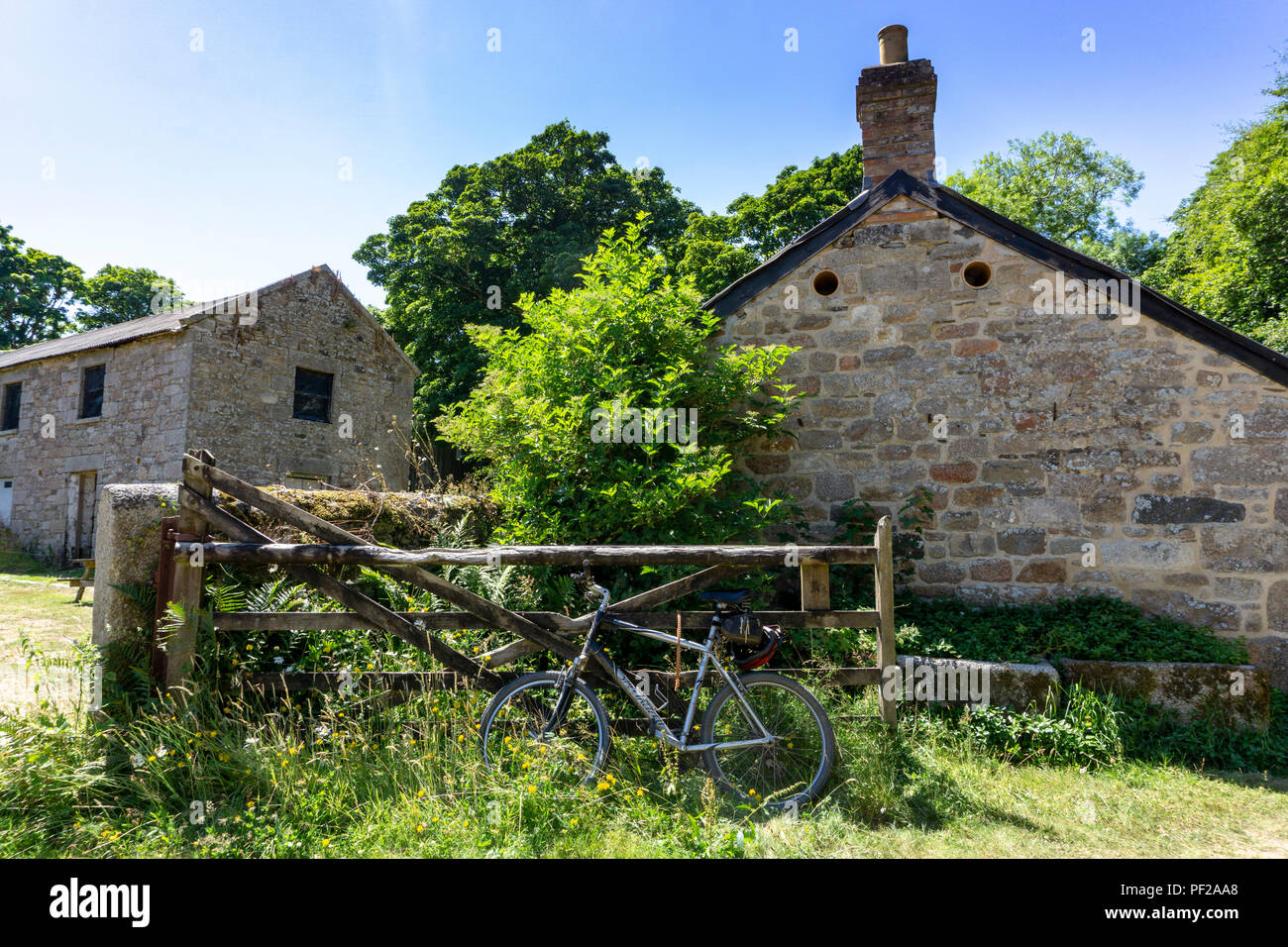 Godolphin house cornwall hi-res stock photography and images - Alamy