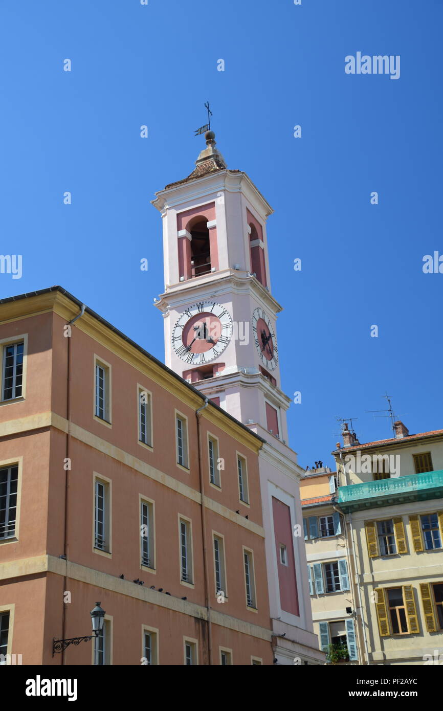 Street scenes in Old Nice on the Cote D'Azur, France Stock Photo - Alamy