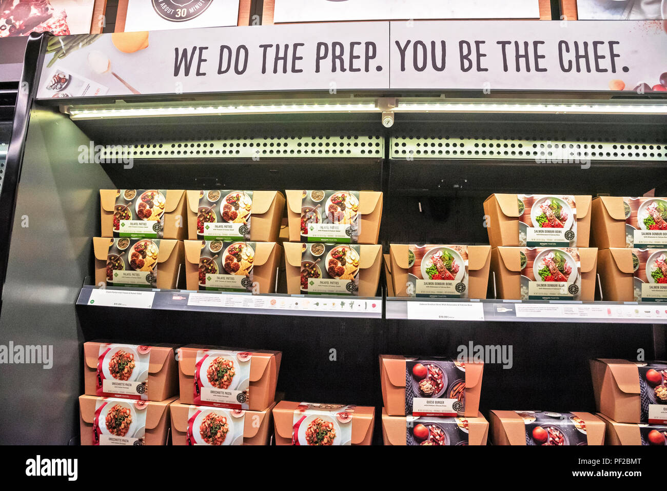 Grocery store shelves usa hi-res stock photography and images - Alamy