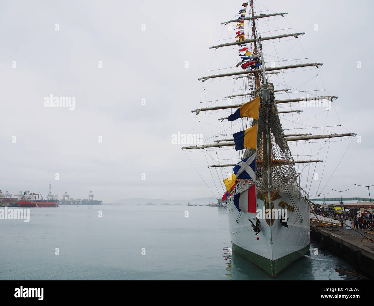 Bow view of the ARC Gloria from Colombia moored to the dock during the ...