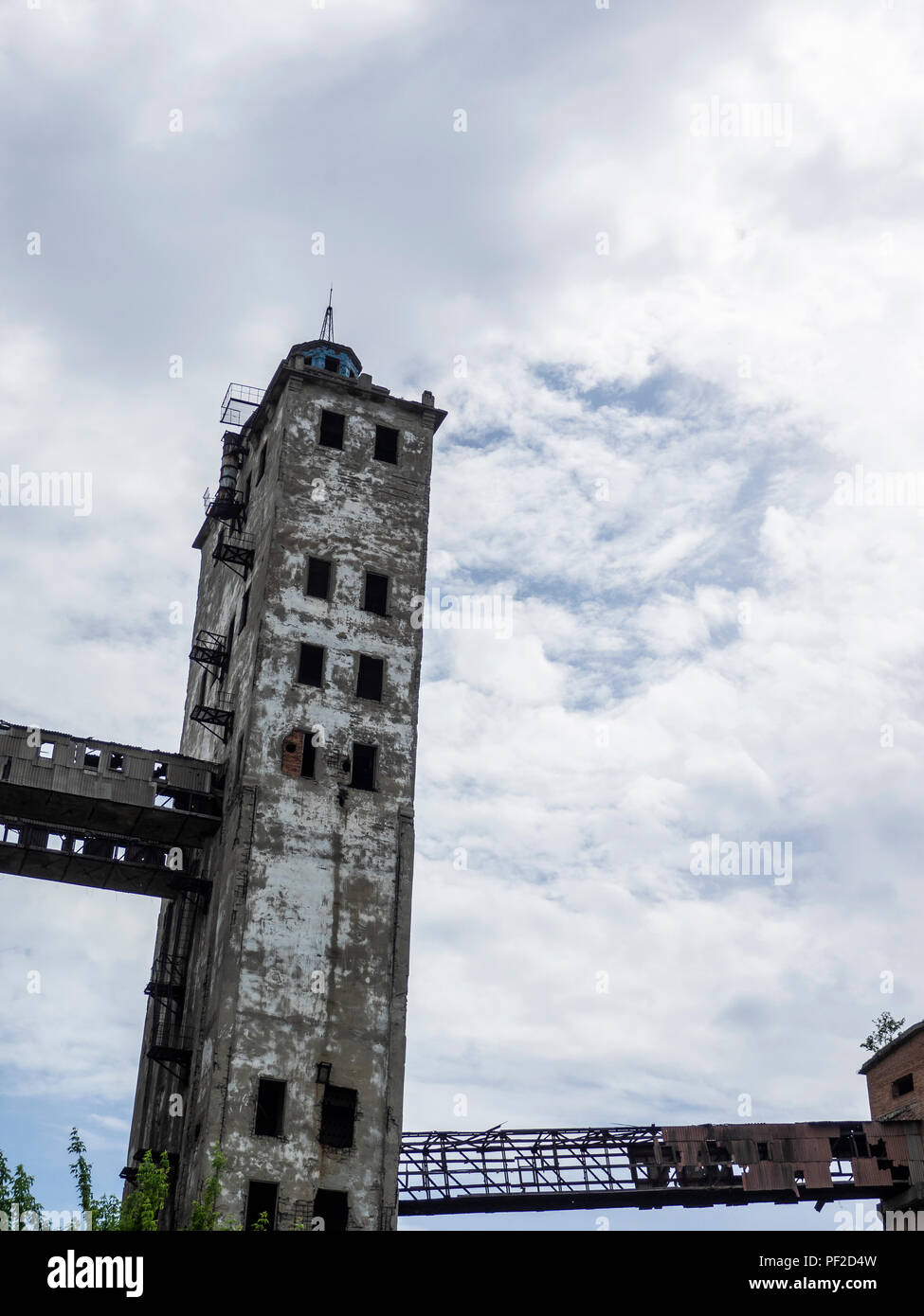 Soviet elevator hi-res stock photography and images - Alamy