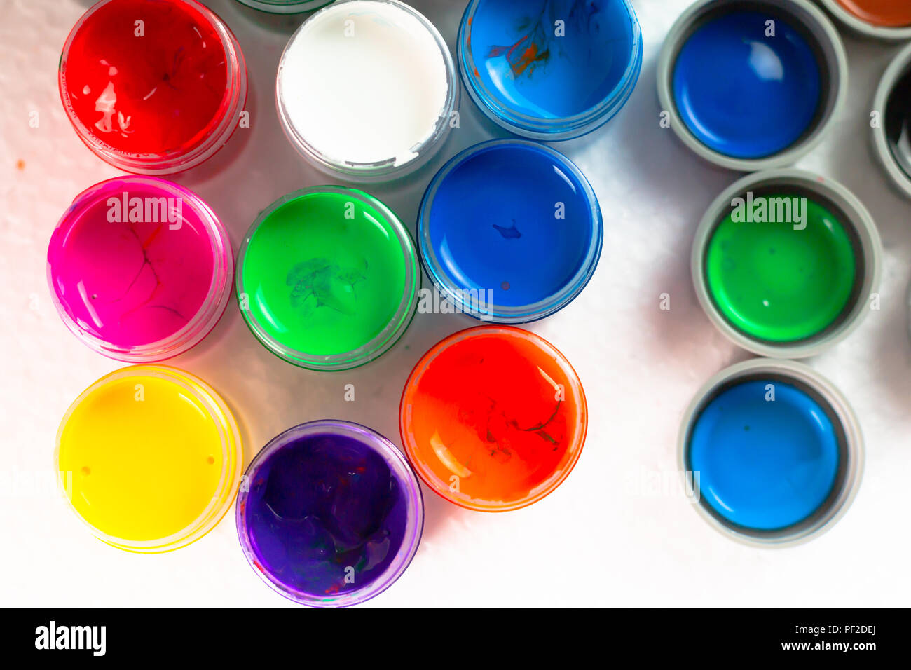 Poster paint hi-res stock photography and images - Alamy
