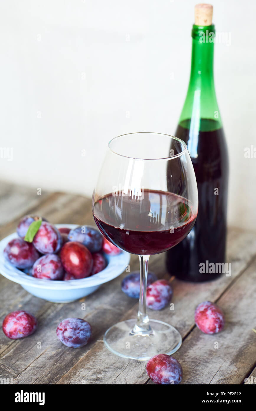 Plum wine hi-res stock photography and images - Alamy