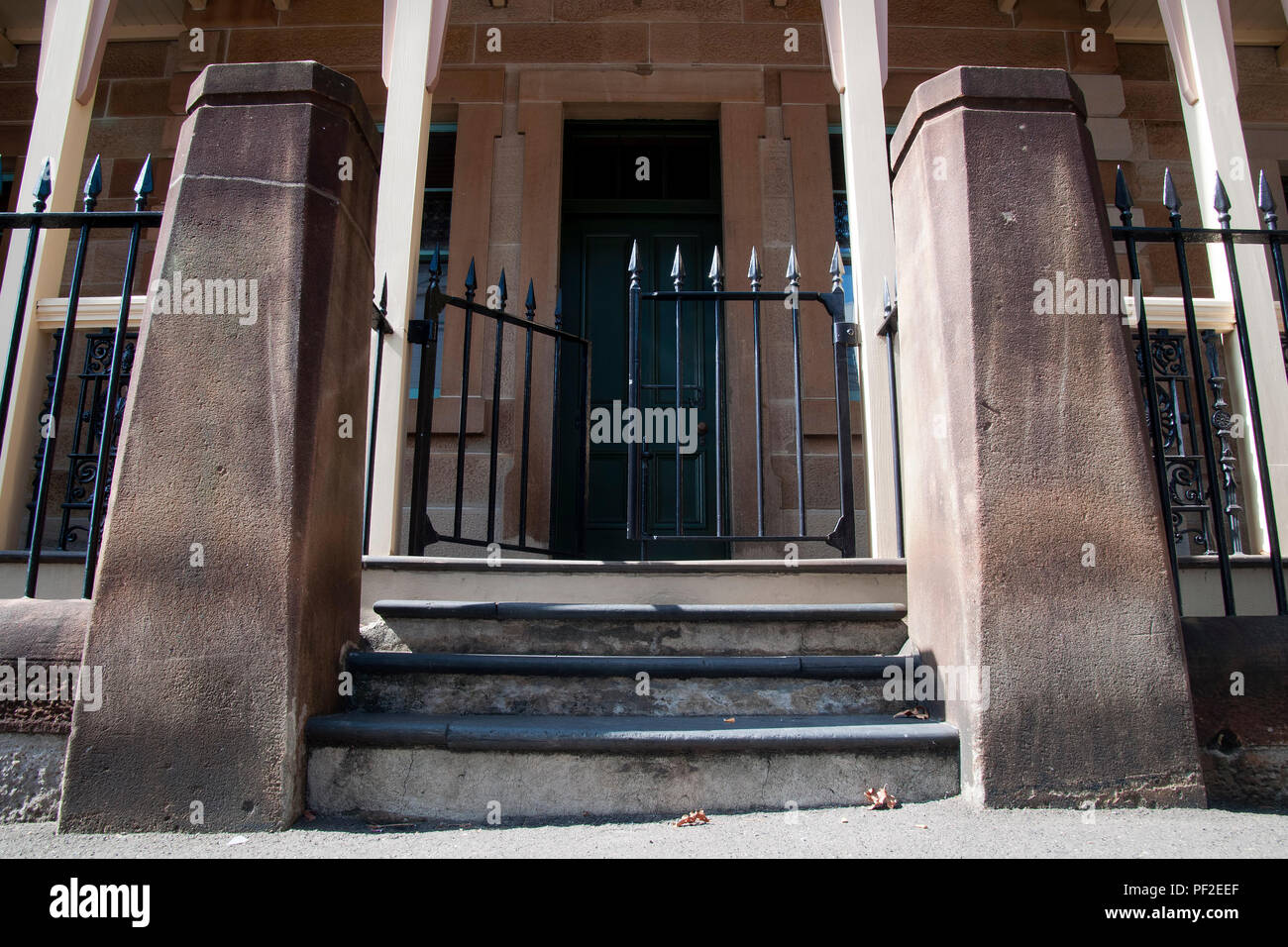 Colonial house wrought iron fence hi-res stock photography and images ...