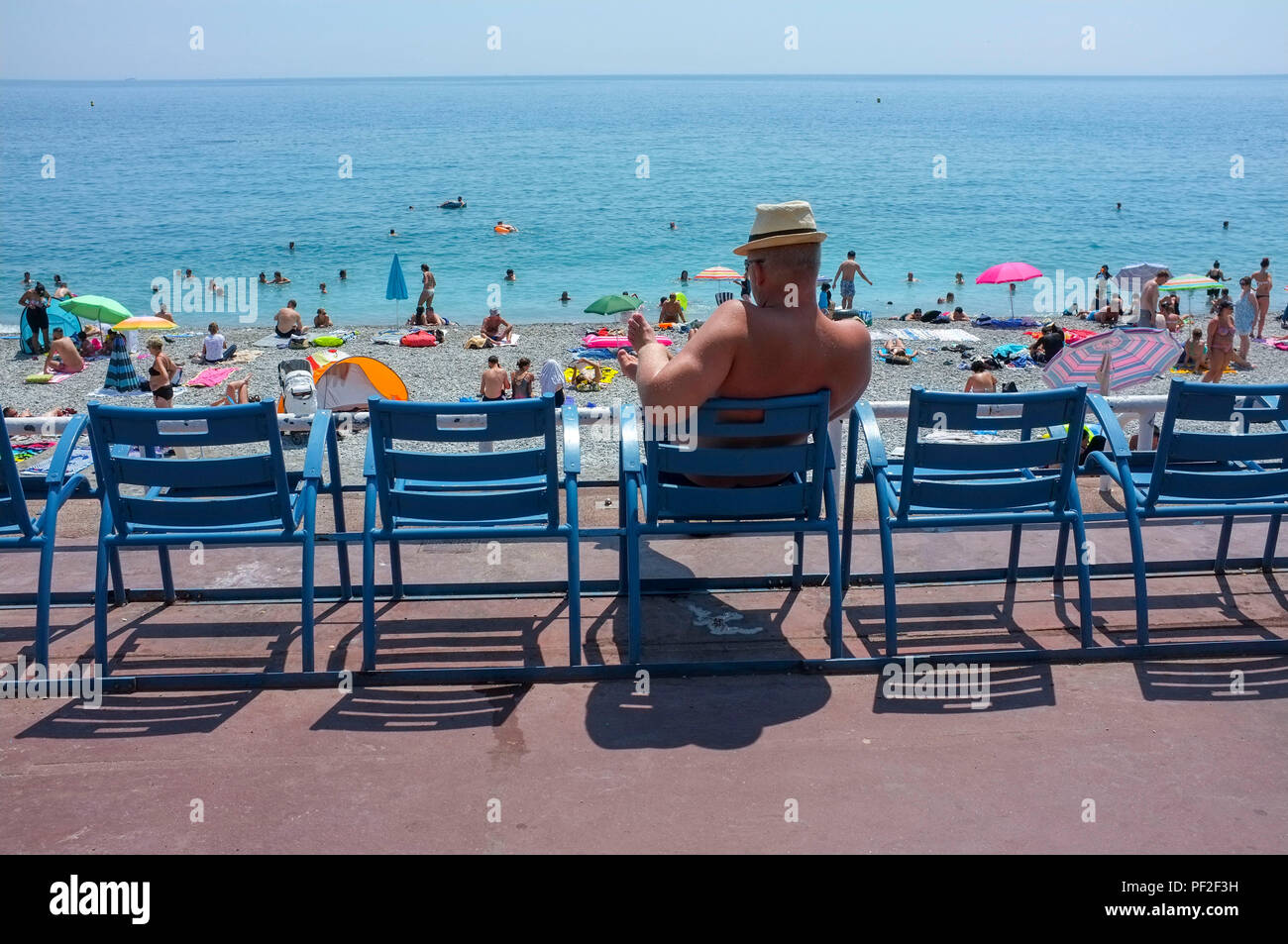 Nice holidays hi-res stock photography and images - Alamy