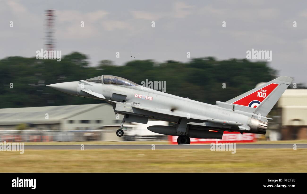 Raf eurofighter typhoon landing gear hi-res stock photography and images - Alamy