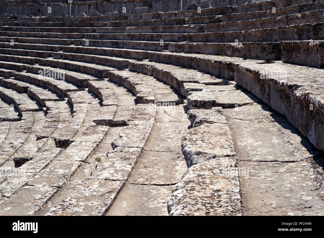 Theatre of epidaurus hi-res stock photography and images - Alamy