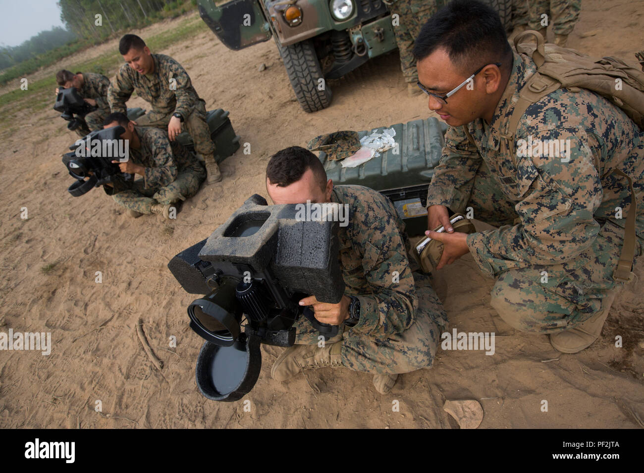 Marines with Weapons Company, 3rd Battalion, 25th Marine Regiment ...