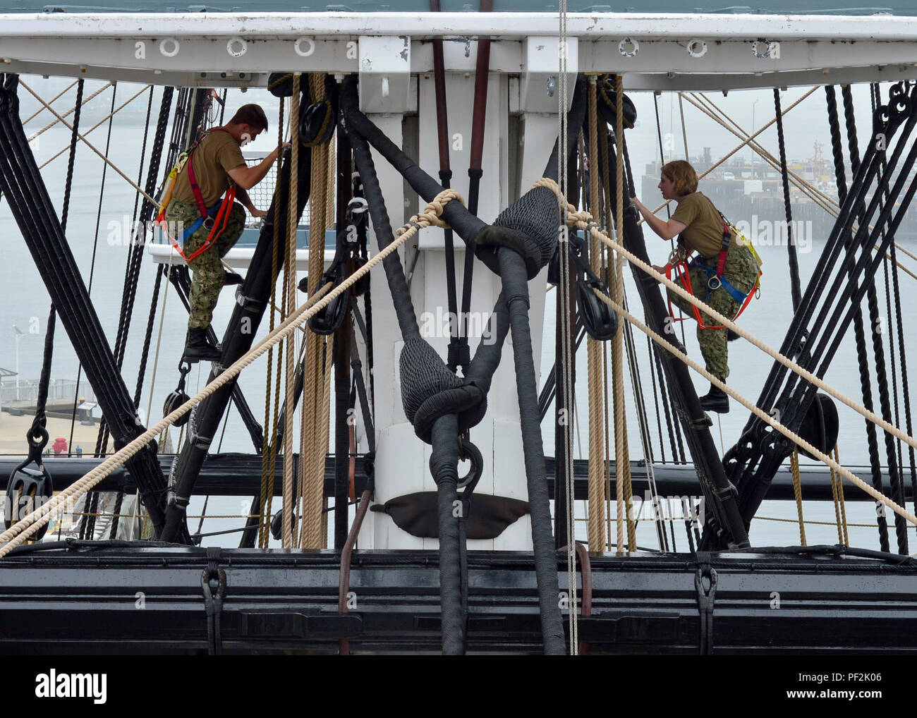 180813-N-NZ935-0082 BOSTON (Aug. 13, 2018) Sailors assigned to USS ...