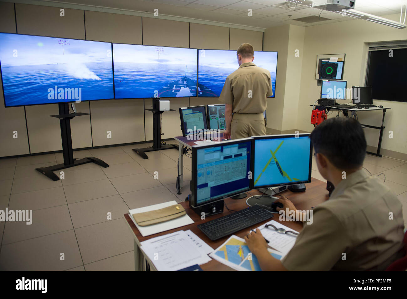 Shiphandler training hi-res stock photography and images - Alamy
