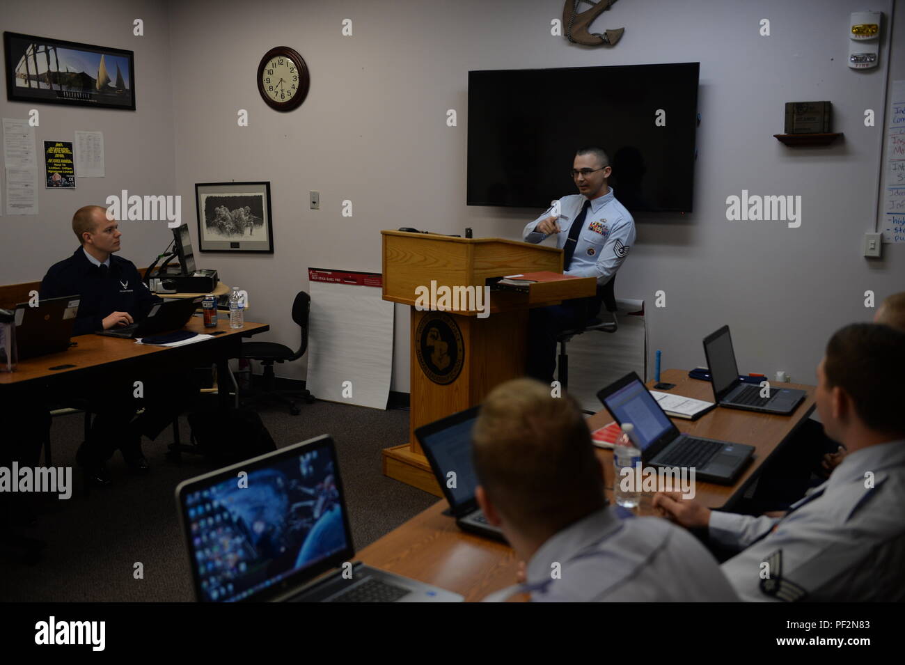 Education standards classroom hi-res stock photography and images - Alamy