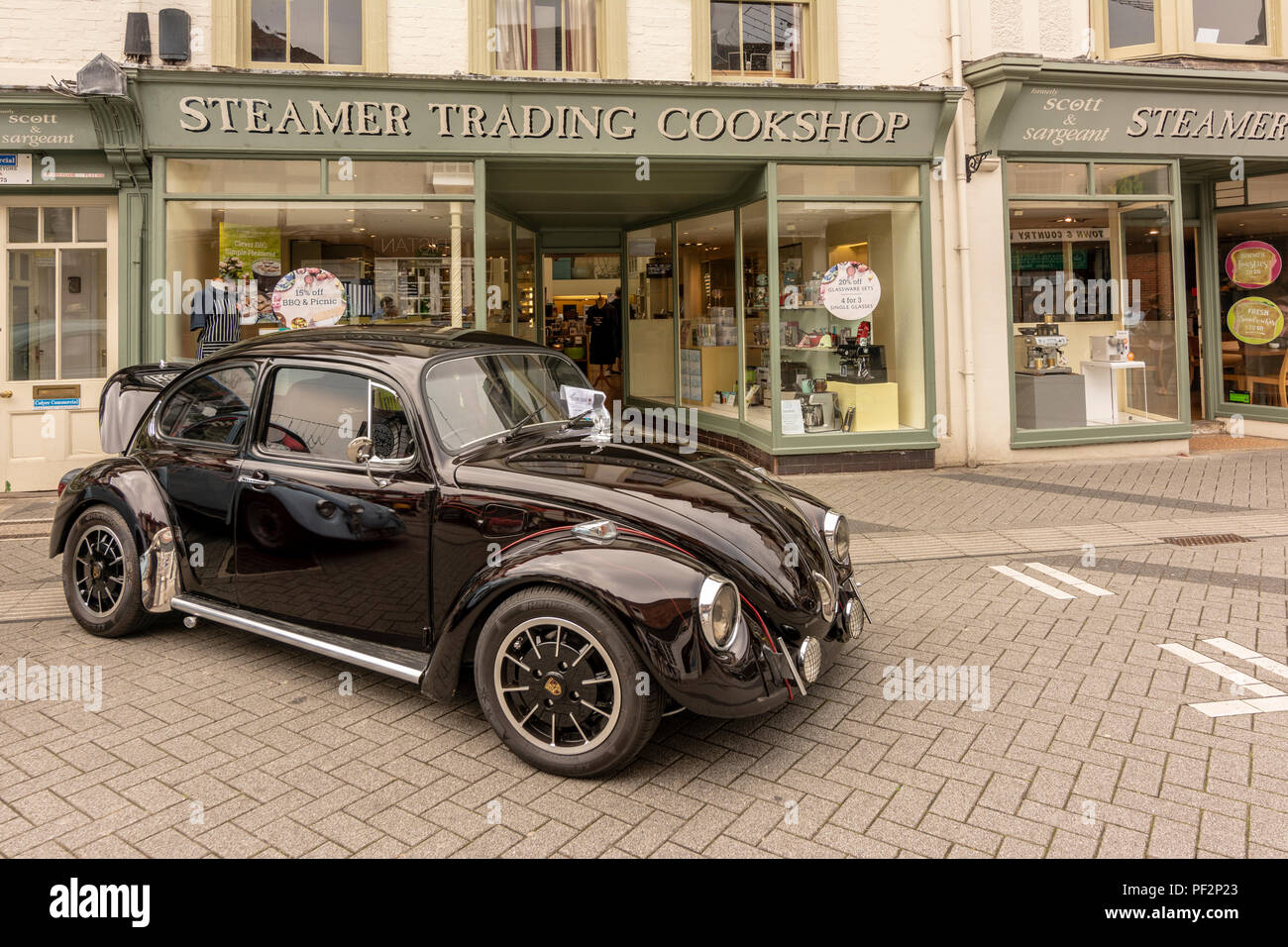 A 1971 VW Beetle UOK 895H - 1641CC on display at the Plum Jam 2018 ...