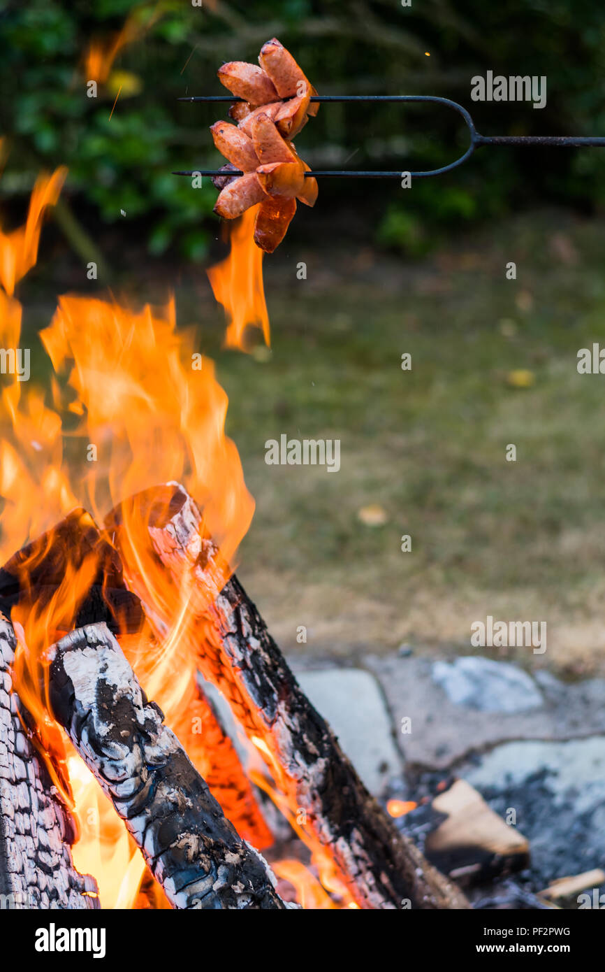 Making fire roasting grill hi-res stock photography and images - Alamy