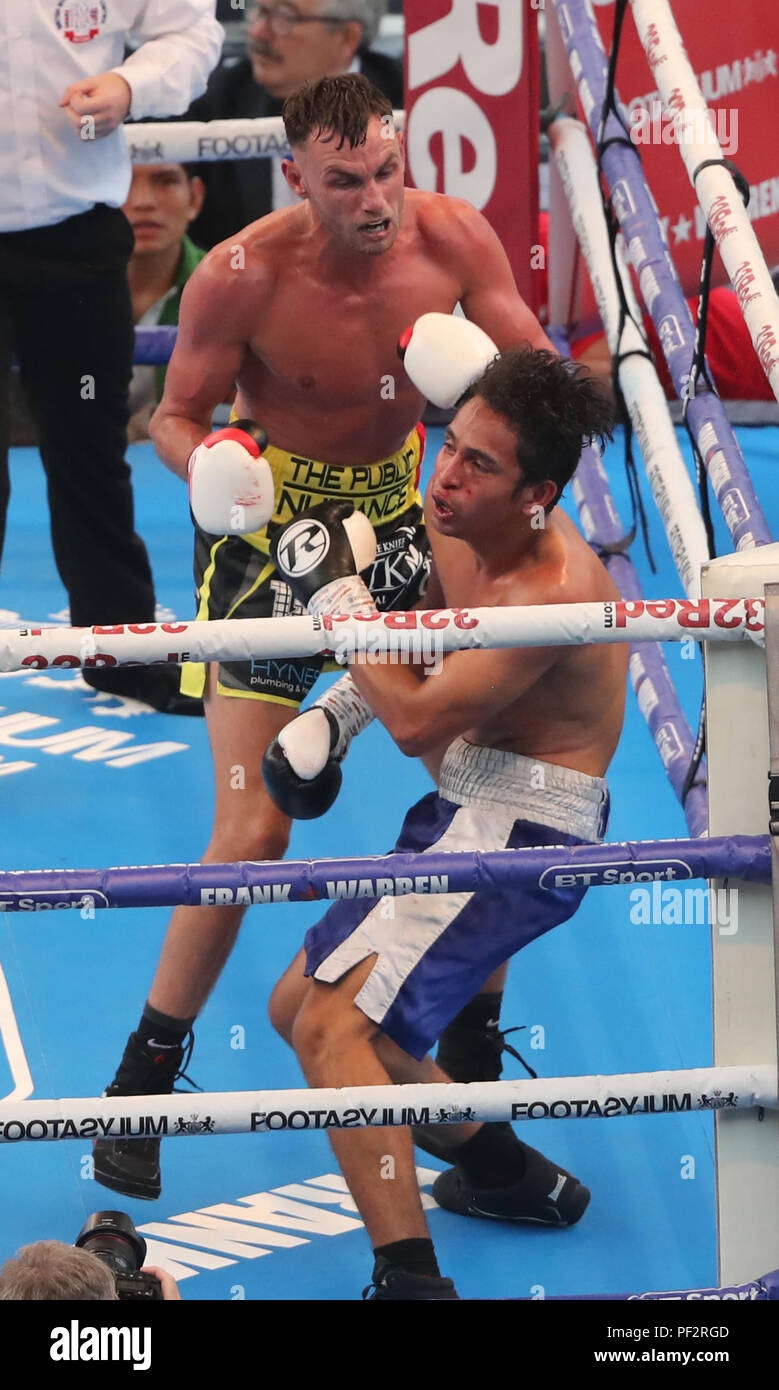 Sean mccomb stops reynaldo mora windsor park hi-res stock photography ...