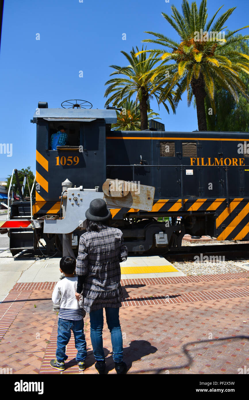 Switcher locomotives hi-res stock photography and images - Alamy