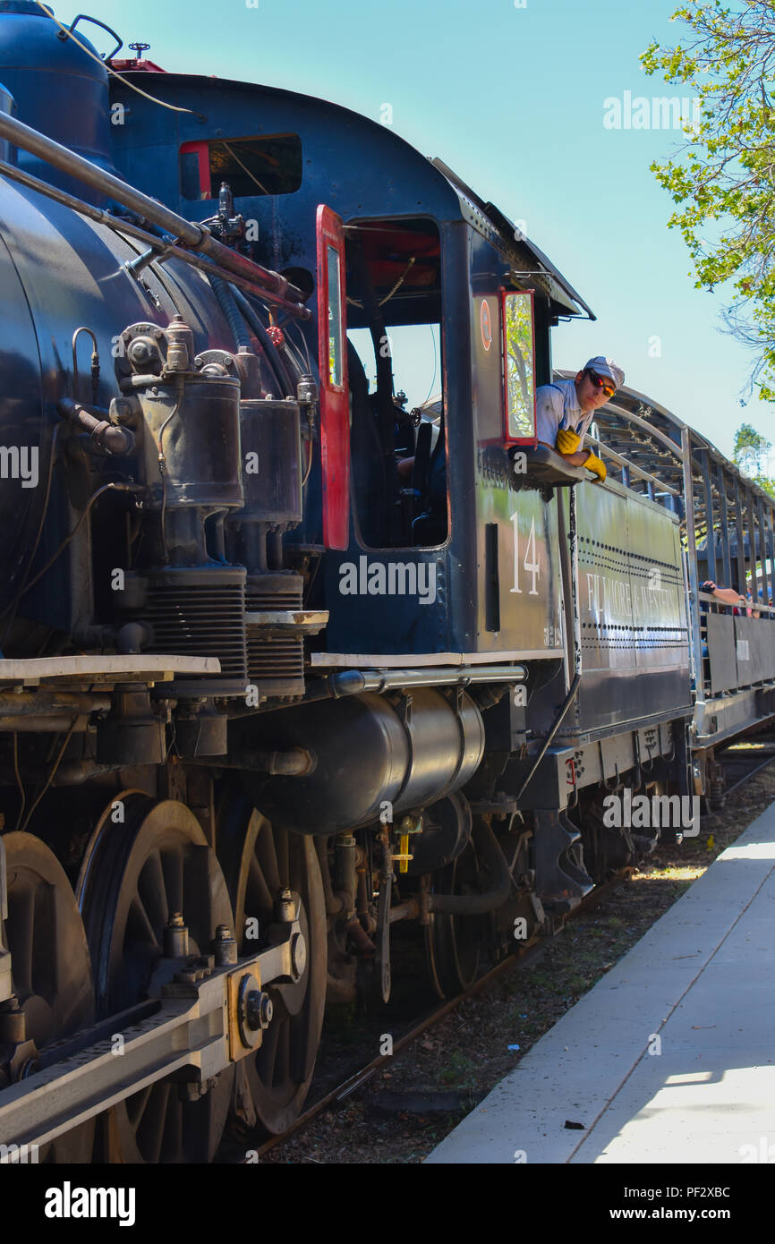 Iron horse train hi-res stock photography and images - Alamy