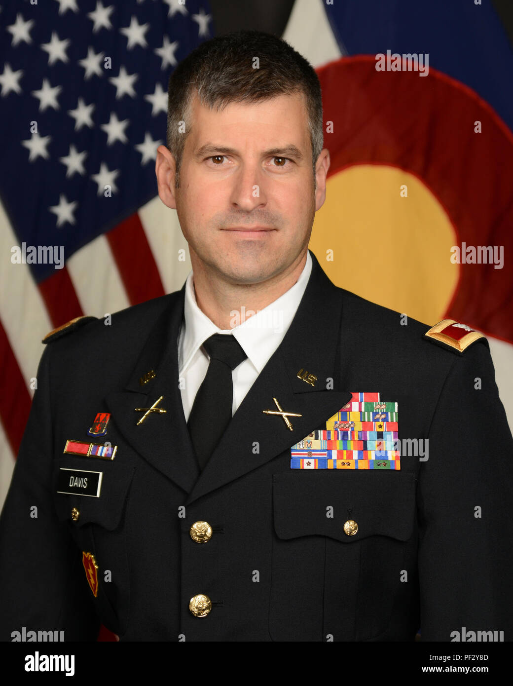 U.S. Army Col. Robert Davis official photo. (U.S. Army National Guard ...
