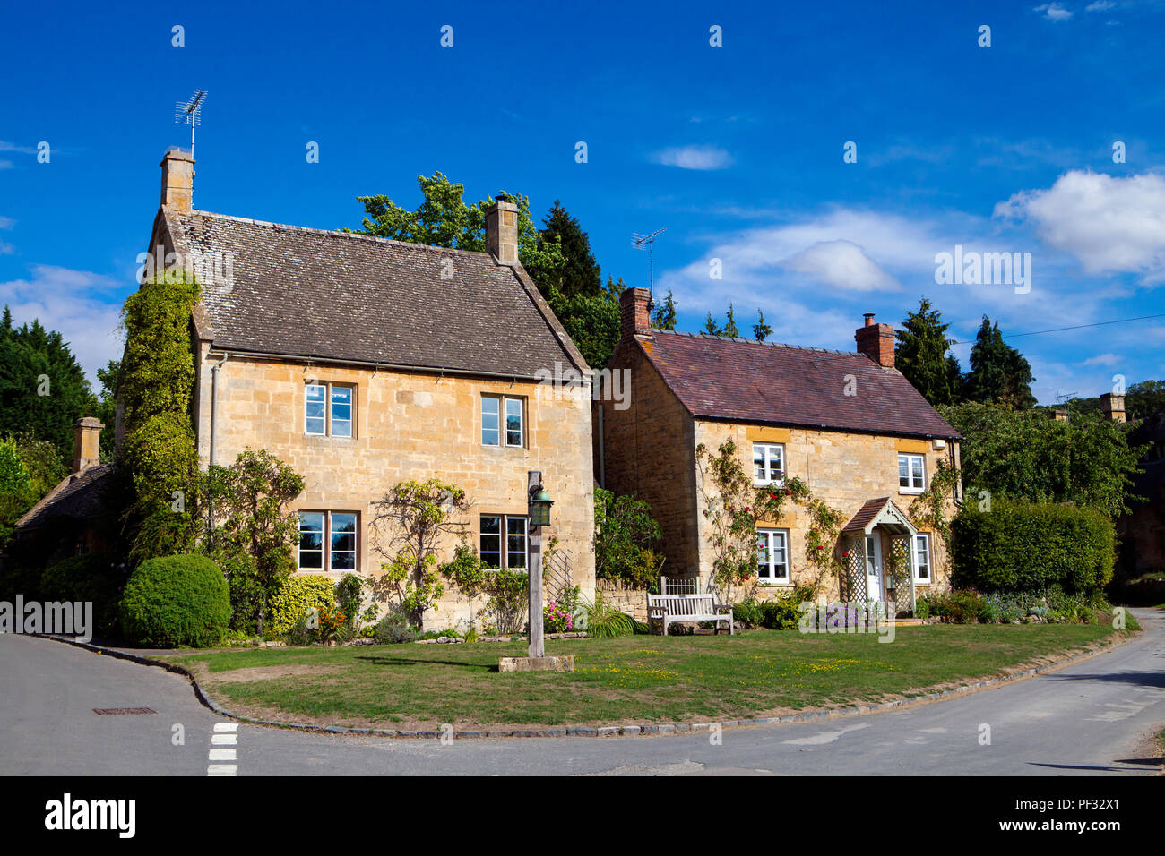 Stanton Cotswolds Summer High Resolution Stock Photography and Images ...