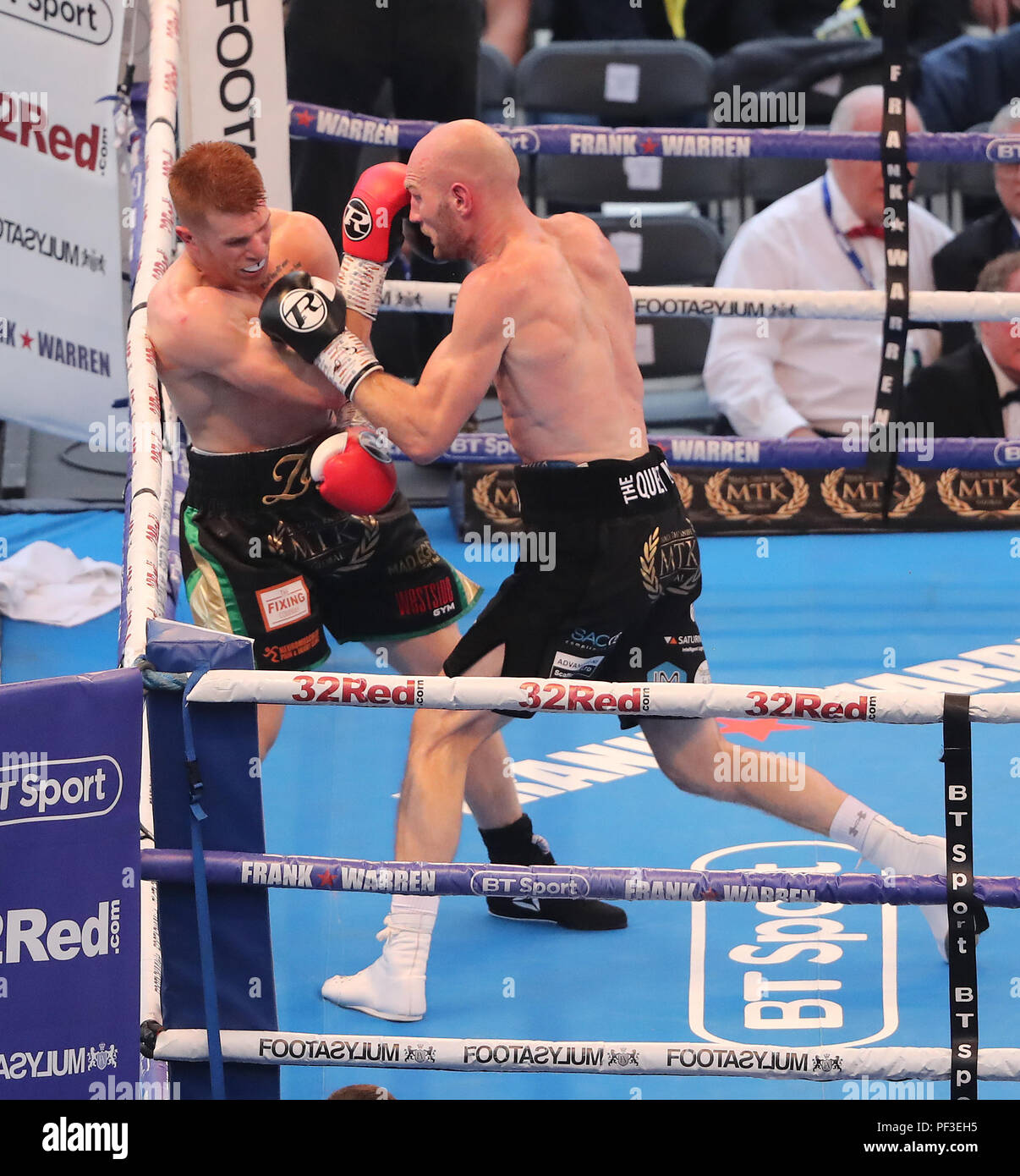 Steven Ward beats Steve Collins Jr at Windsor Park, Belfast Stock Photo ...