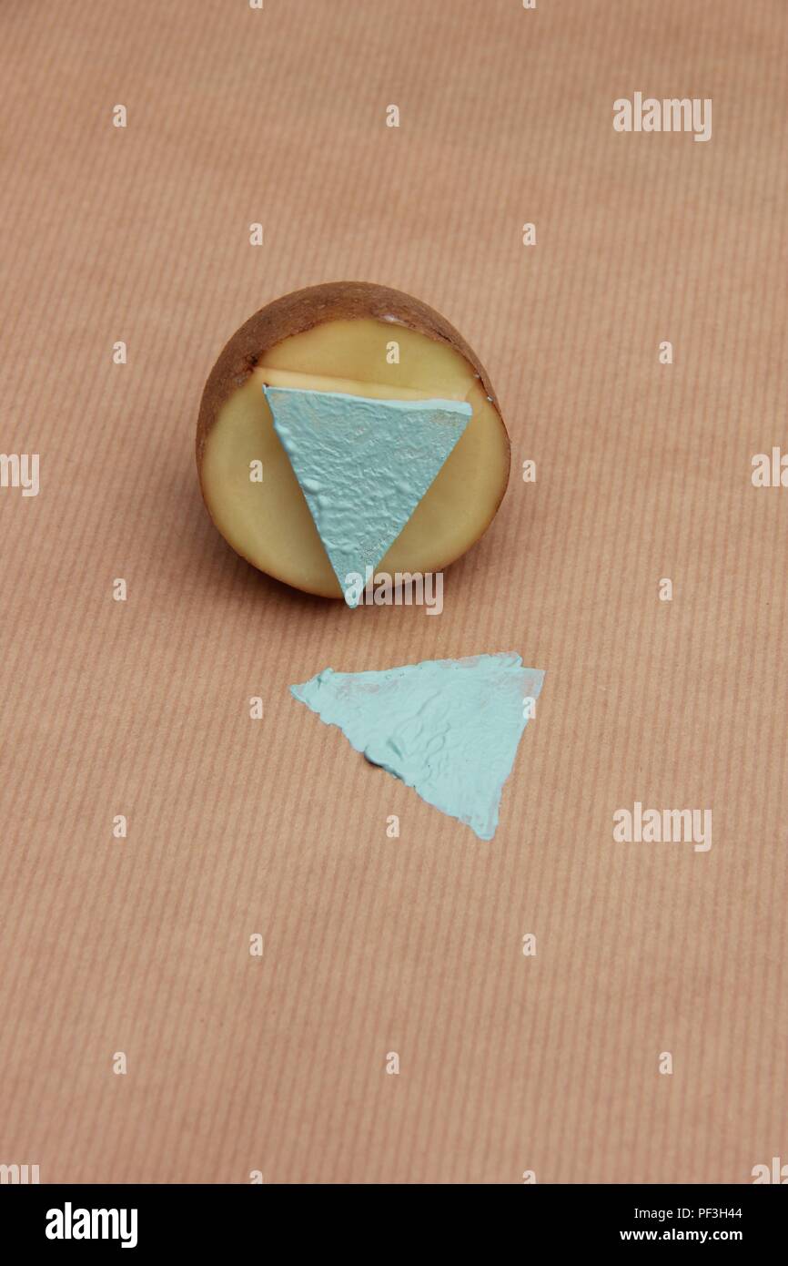 Potato stamps hi-res stock photography and images - Alamy