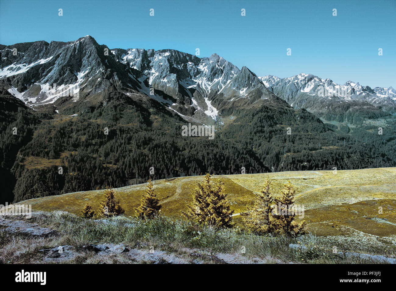 Steep tops hi-res stock photography and images - Alamy