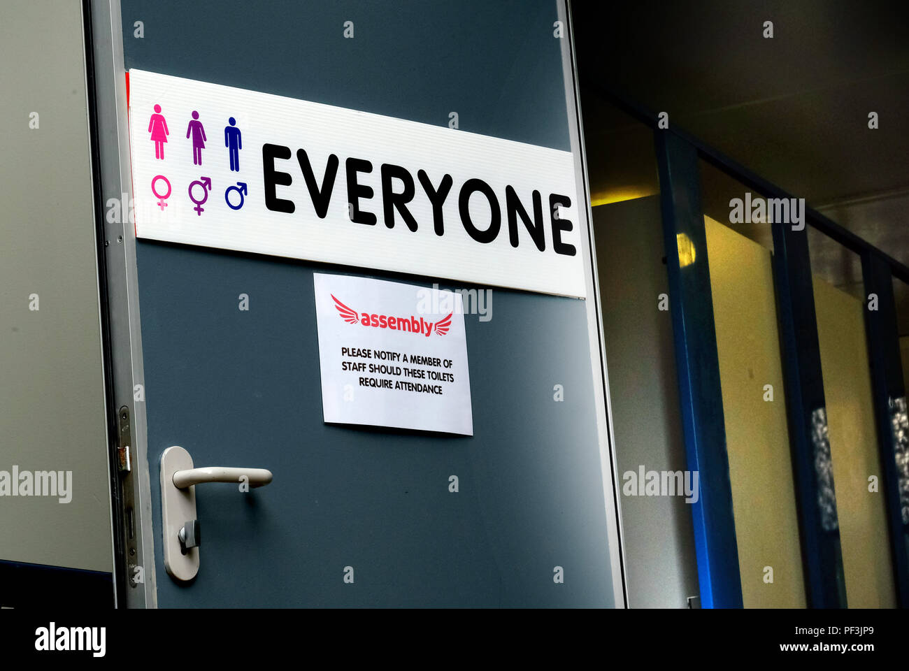 Gender neutral toilets hi-res stock photography and images - Alamy