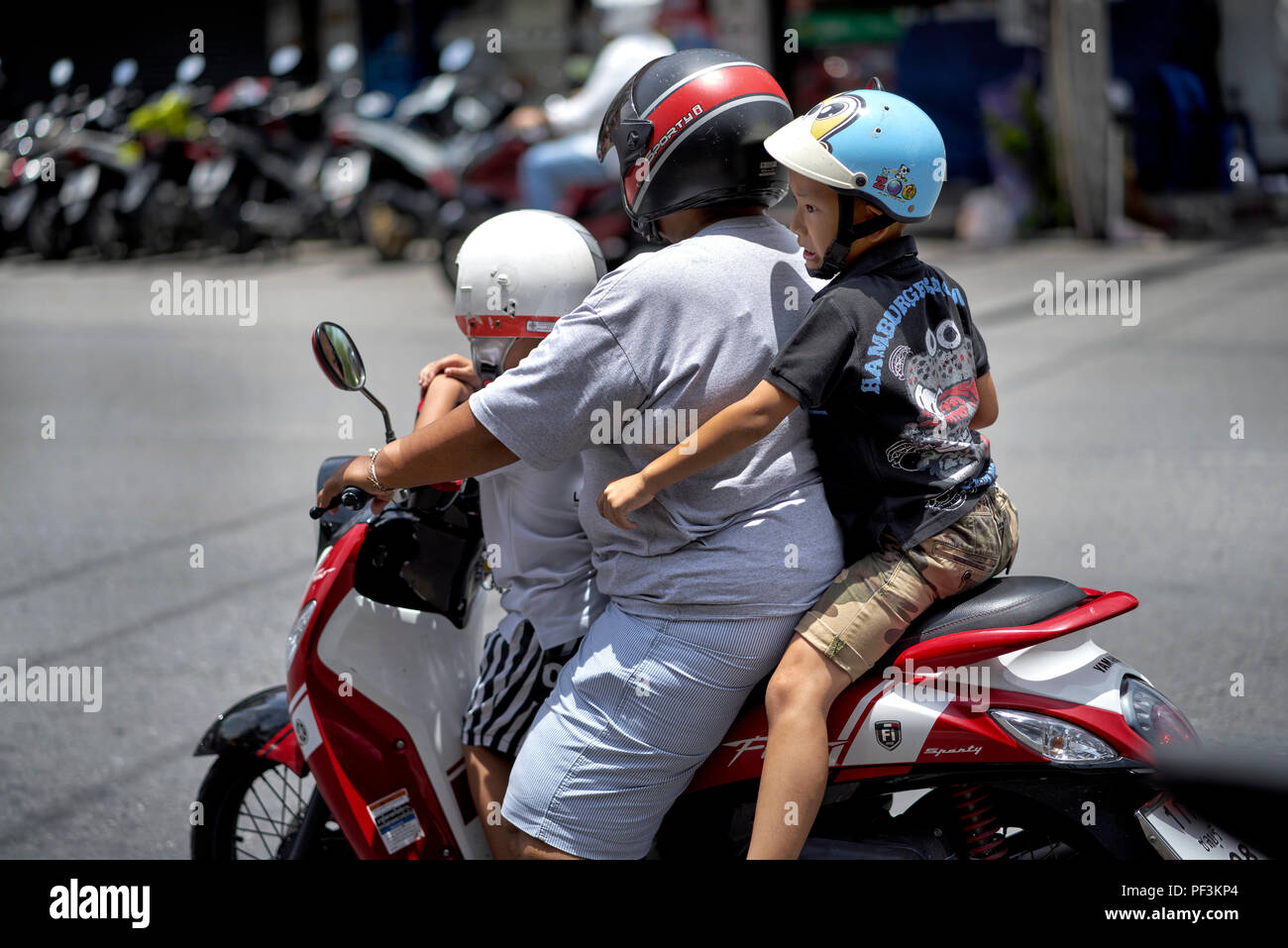 Wearing safety helmet hi-res stock photography and images - Alamy