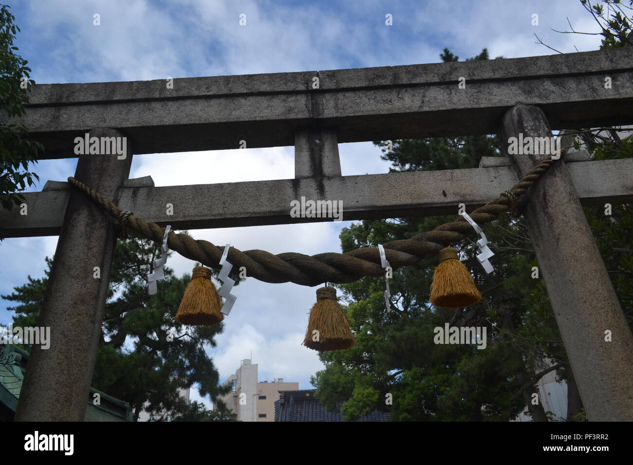Red torri gate hi-res stock photography and images - Alamy