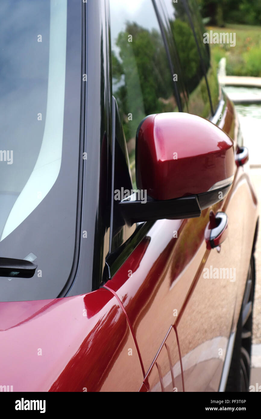 Range rover autobiography hi-res stock photography and images - Alamy