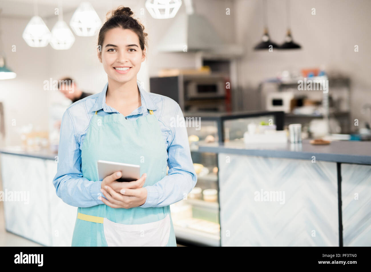 Food service industry hi-res stock photography and images - Alamy