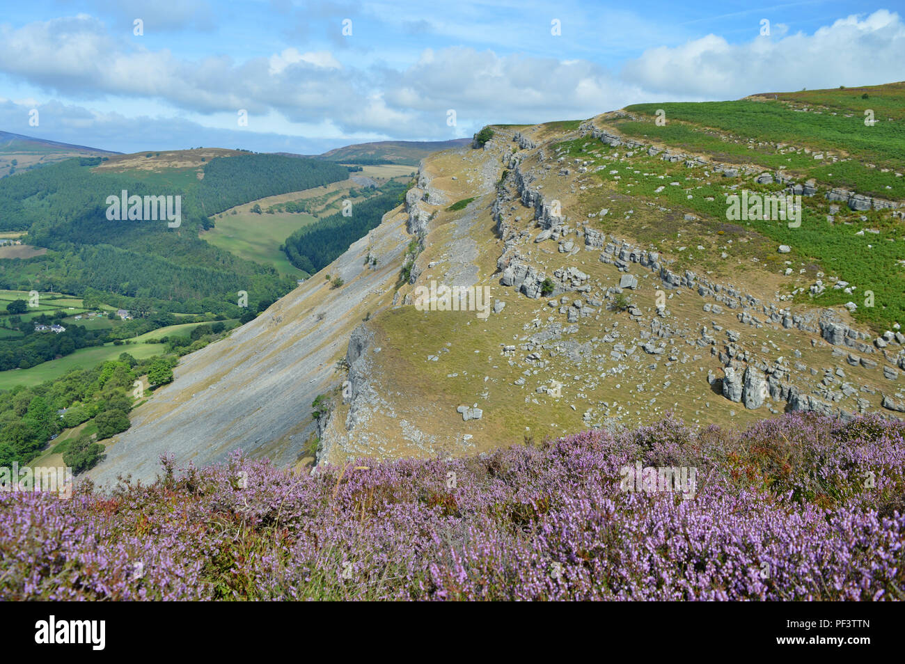 Eglwyseg cliffs hi-res stock photography and images - Alamy
