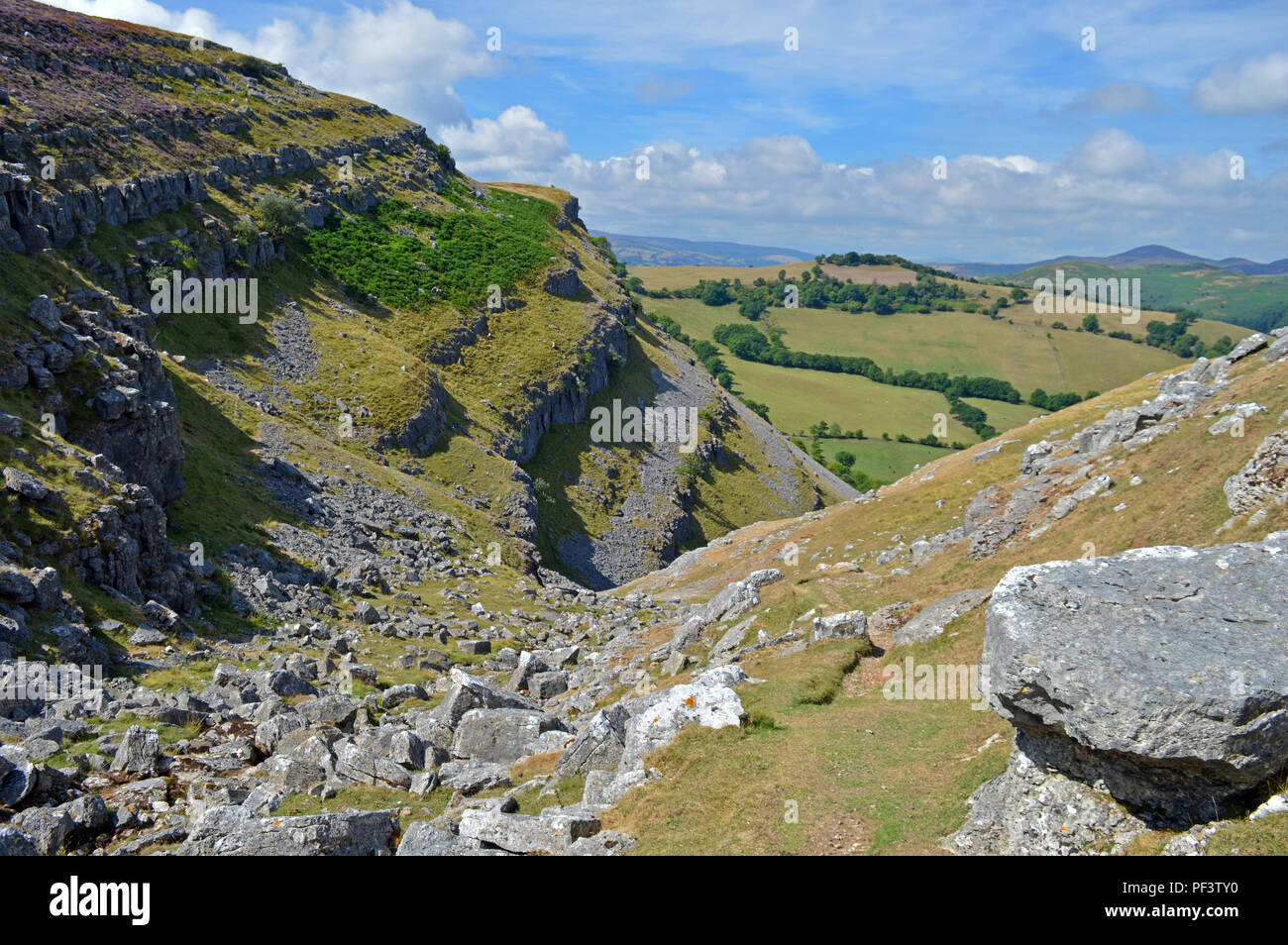 Eglwyseg cliffs hi-res stock photography and images - Alamy