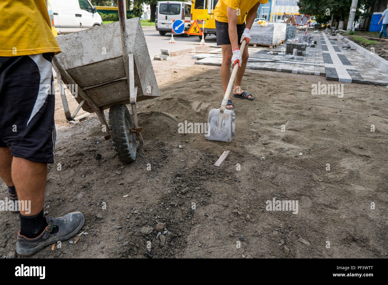 Man transporting object hi-res stock photography and images - Alamy