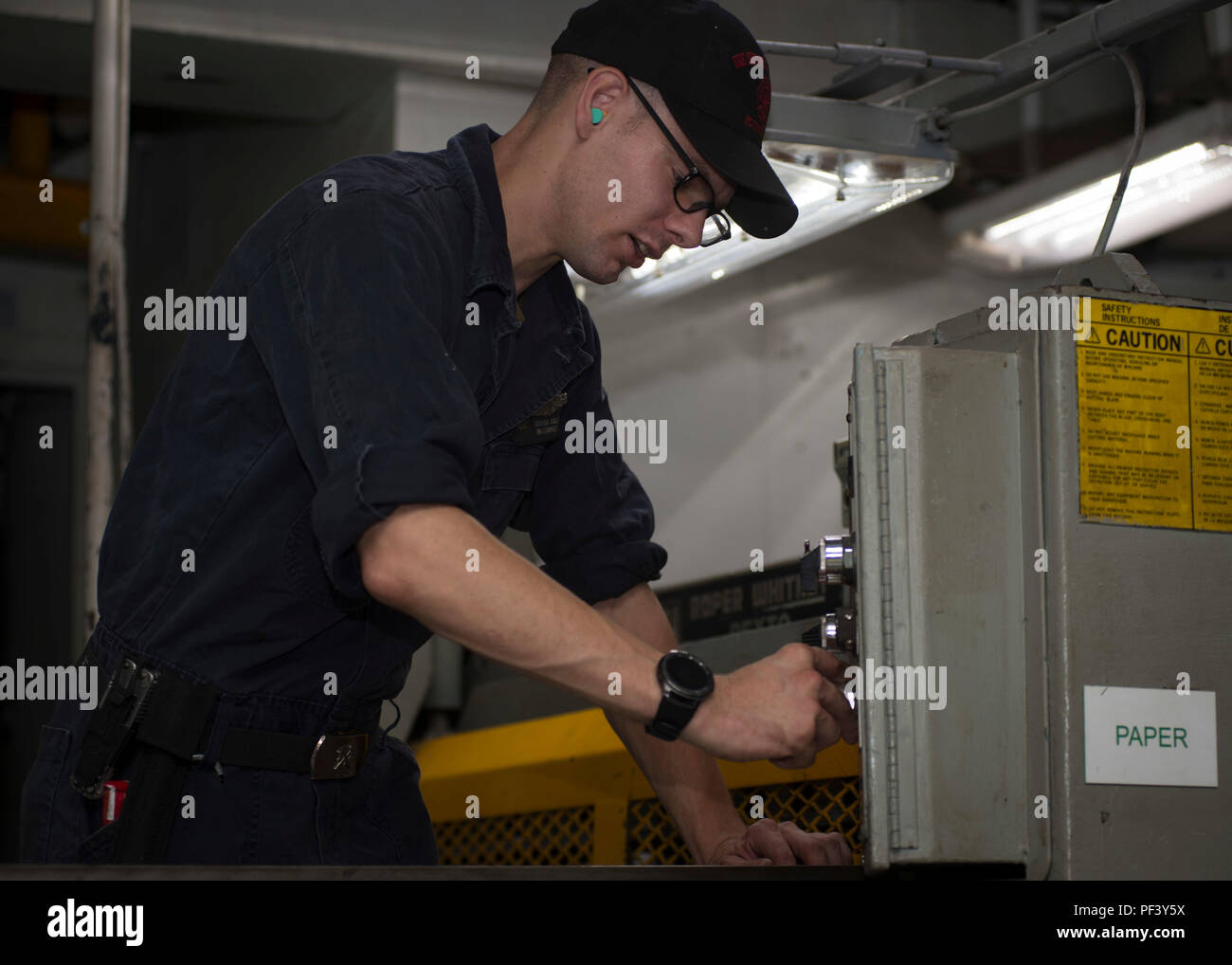 180814-N-OC881-049 PORTSMOUTH, Va. (Aug. 14, 2018) Hull Technician 3rd ...