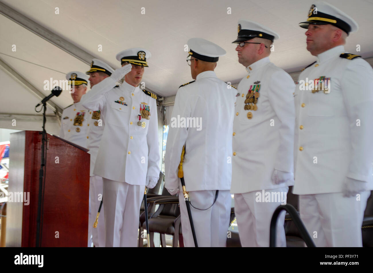 180810-N-YO707-093 NORFOLK (Aug. 10, 2018) Cmdr. Daniel E. Broadhurst ...