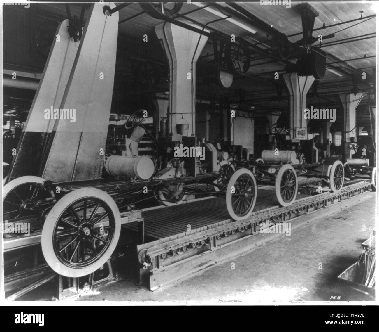 Assembly line at the Ford Motor Company's Highland Park plant Stock ...
