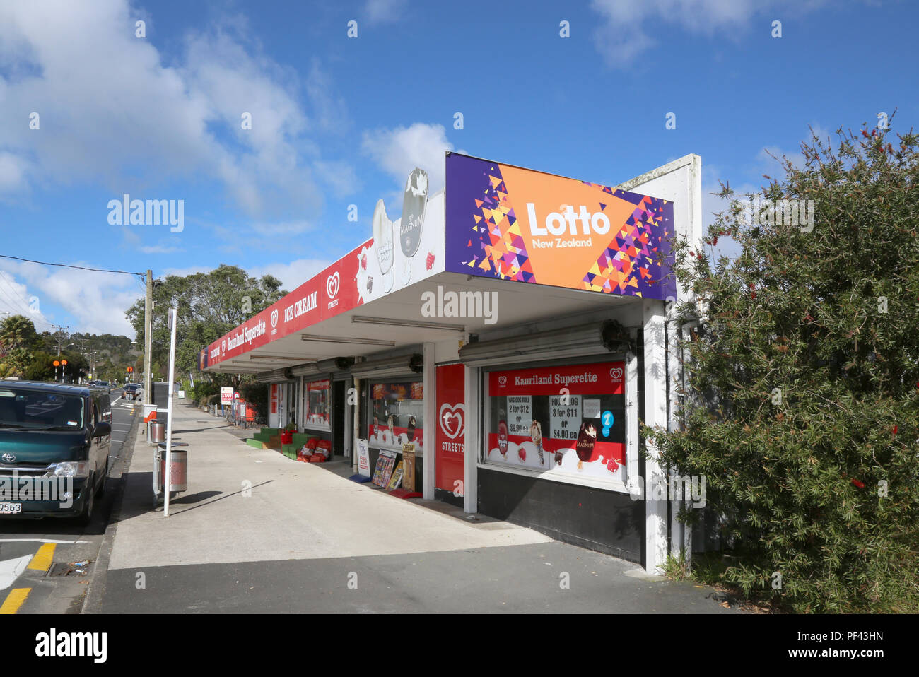 Kauriland superette hi-res stock photography and images - Alamy