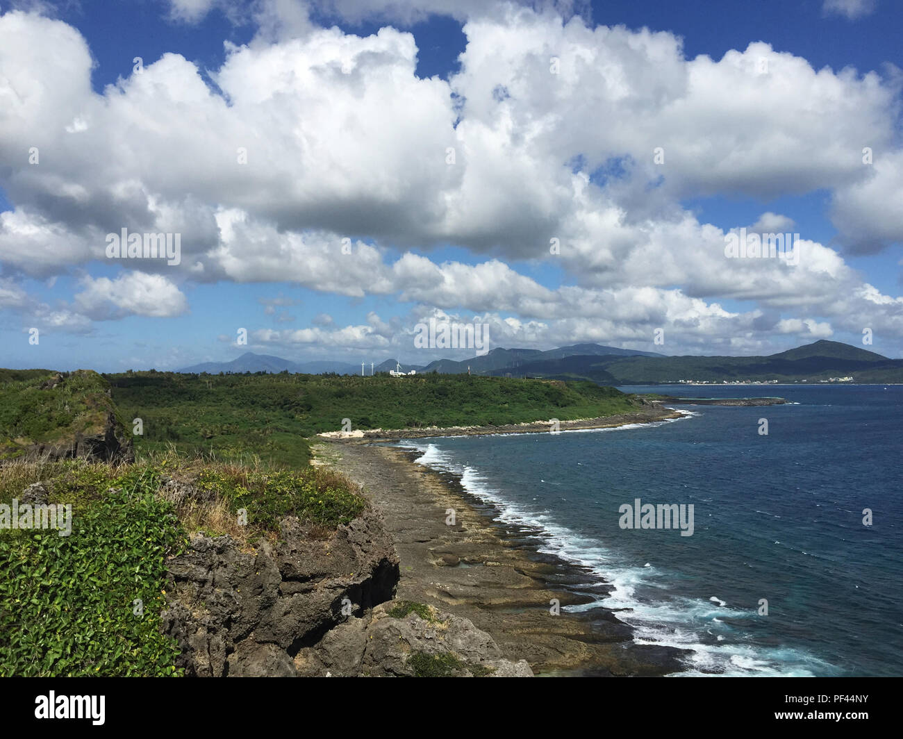 Scenic east coast shore line of Taiwan Stock Photo - Alamy