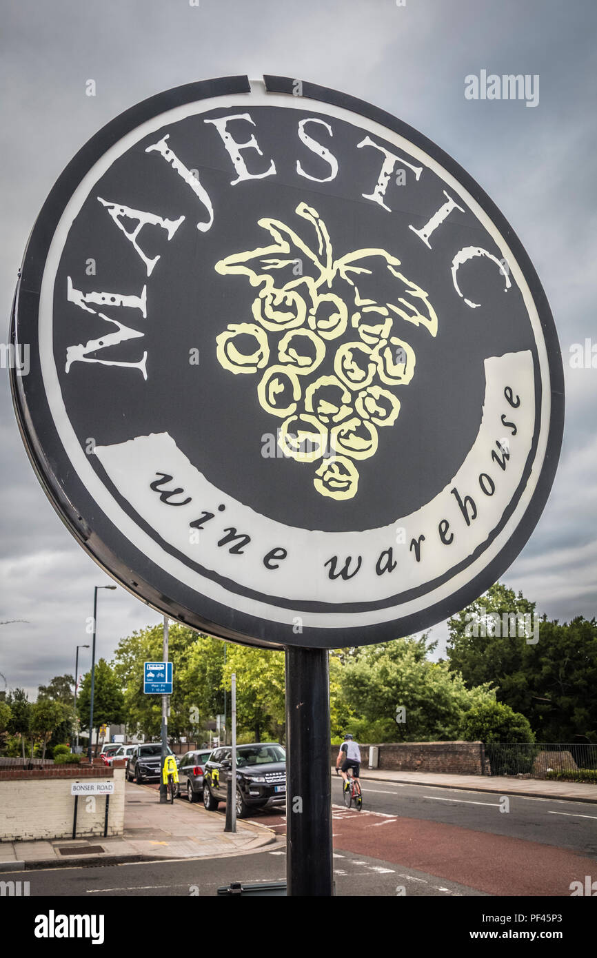 Warehouse sign hi-res stock photography and images - Alamy